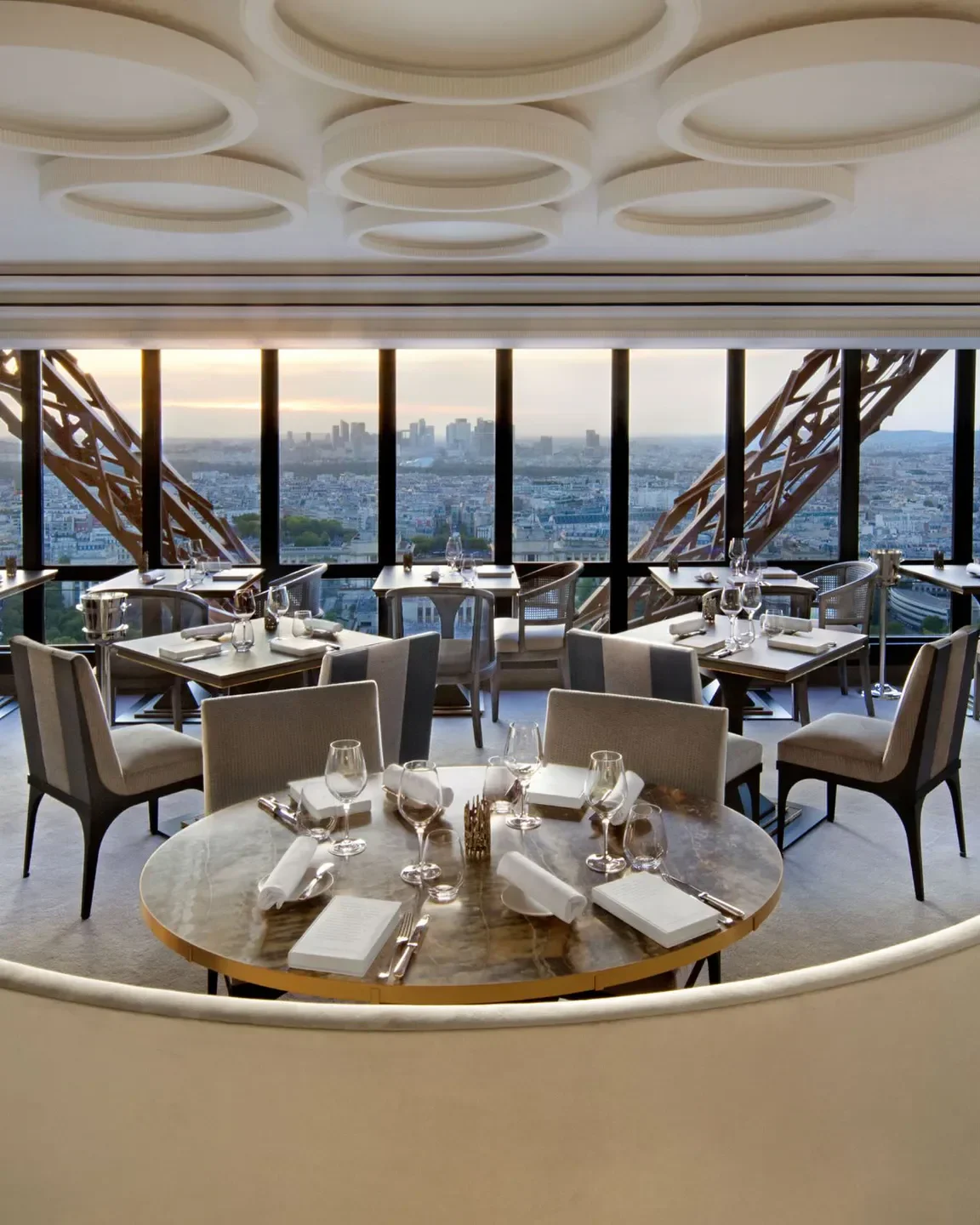 Girafe Paris Reservations, Info & Reviews
