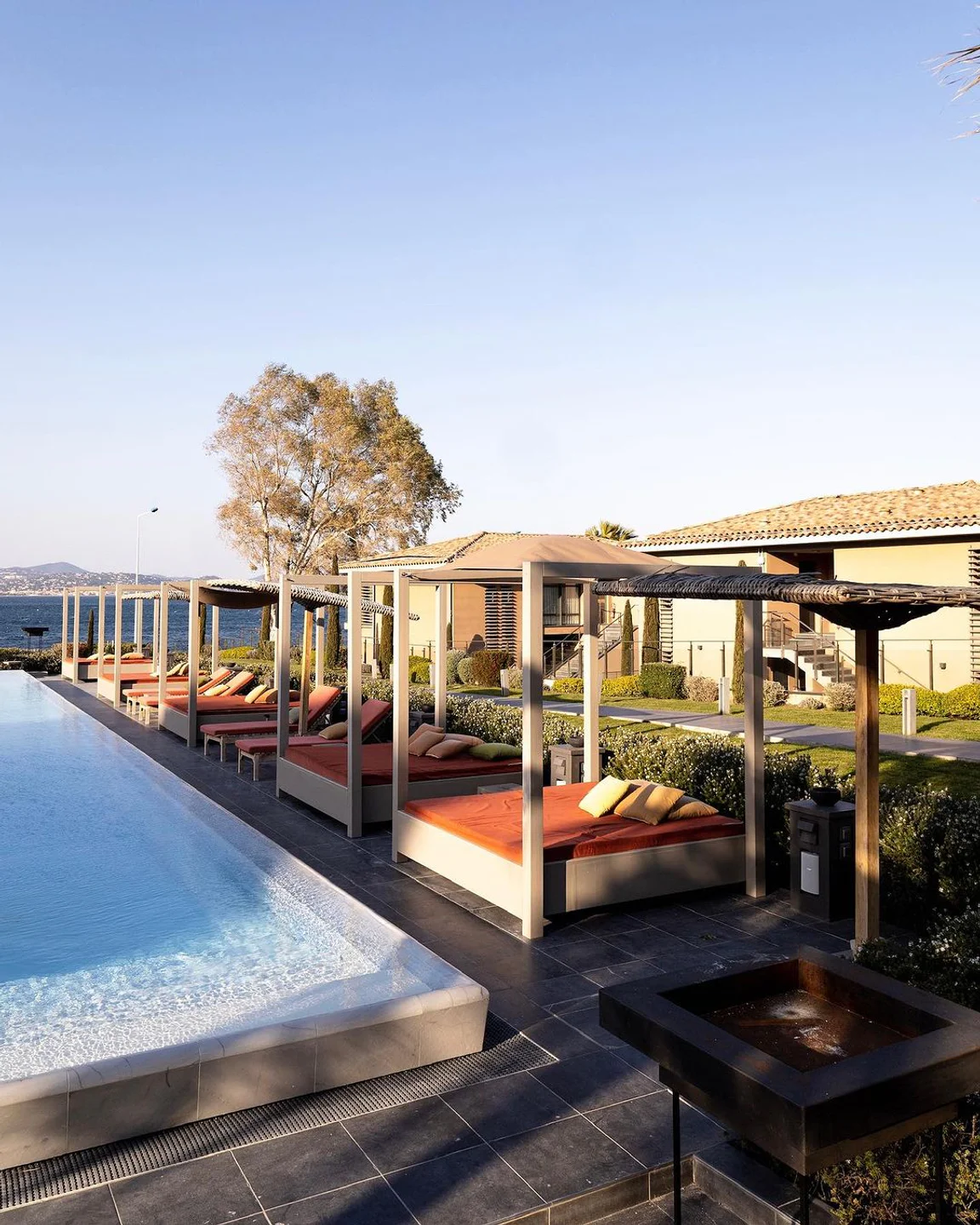 Moloko Saint-Tropez Reservations, Info & Reviews