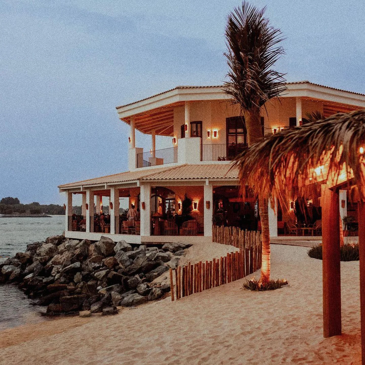 Os 10 Melhores Beach Club Abertos às Terças em Dubai