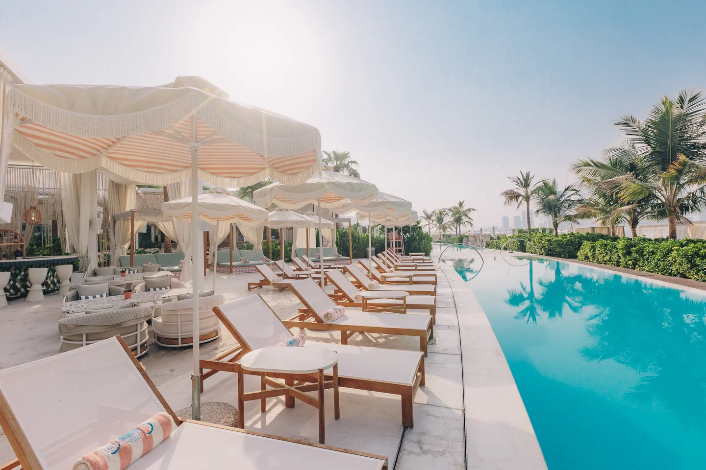 Os 10 Melhores Beach Club Abertos às Terças em Dubai
